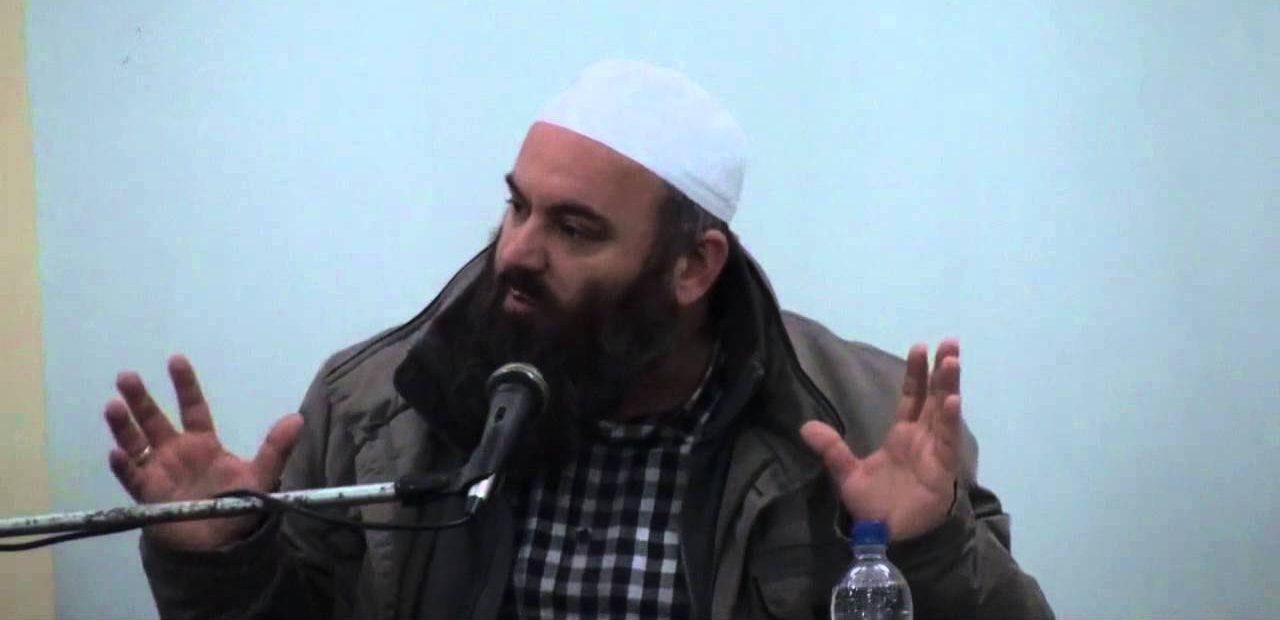 Pasha kohën – Albanian European Trust